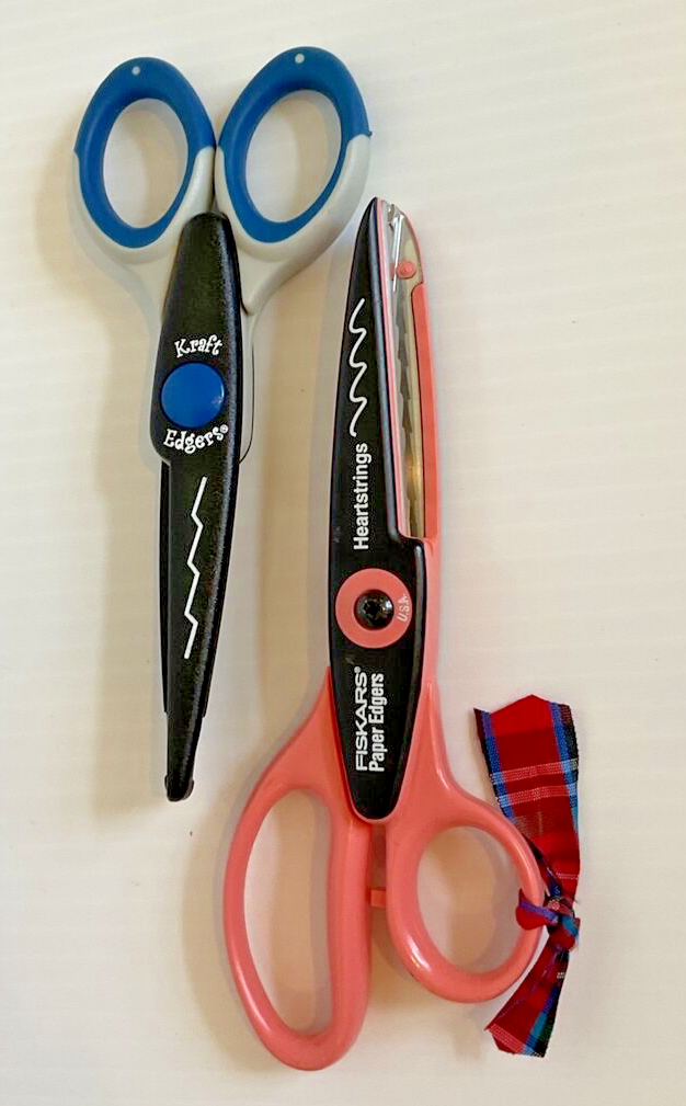 Lot Of 2 Edgers Fiskars, Kraft Edgers Scissors Decorative Edge ...