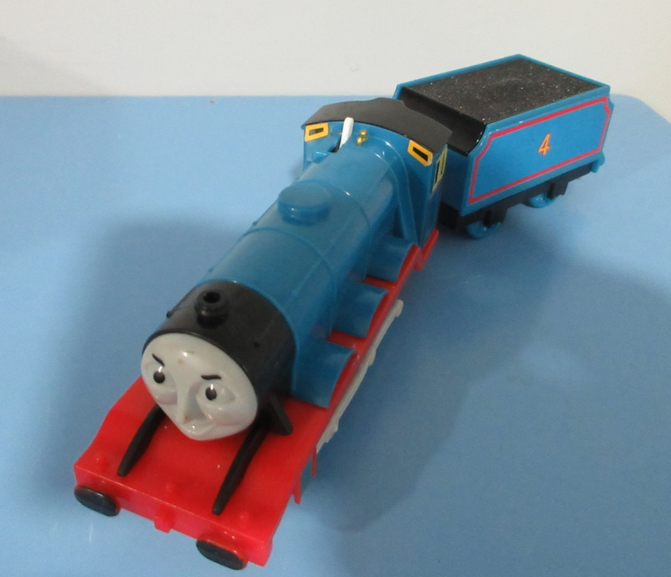 Thomas &Friends Trackmaster Motorized Gordon Hit Toy 2006 Connected ...