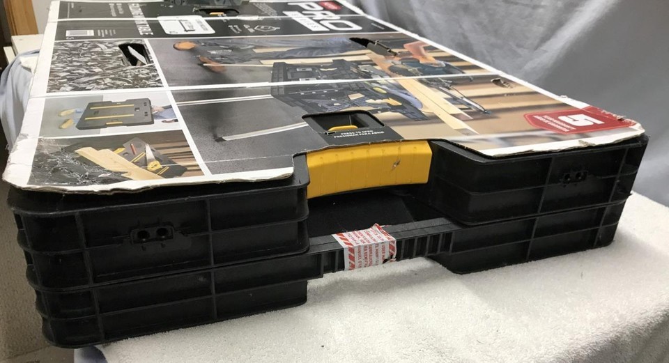 KETER Pro Series Heavy-Duty FOLDING WORK TABLE 1000 lb. Capacity w/ 2 ...