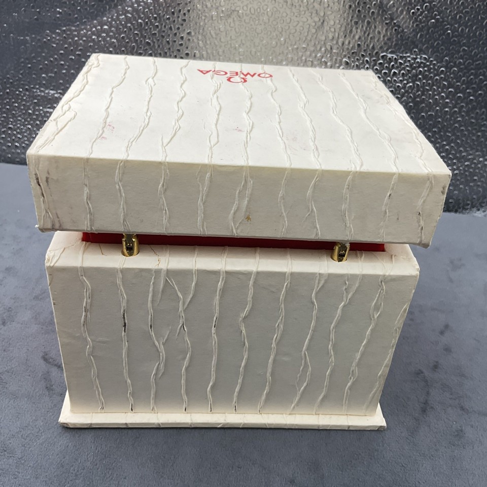 LADIES OMEGA CONSTELLATION WATCH BOX SEE PICTURES | eBay