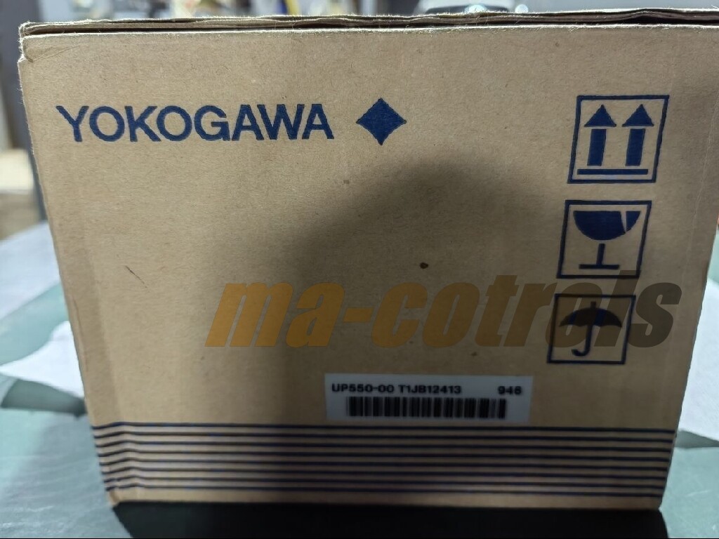 UP550-00 New Temperature Controller UP5500 | eBay