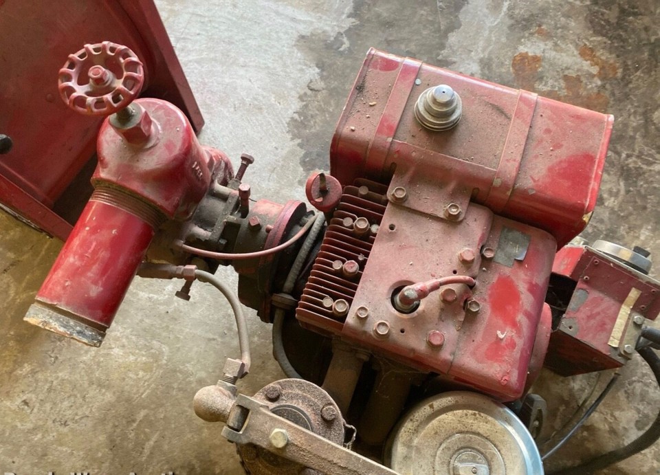 W.S. Darley 1.5 AGE 11HP Engine Driven Portable Fire Fighting Pump | eBay