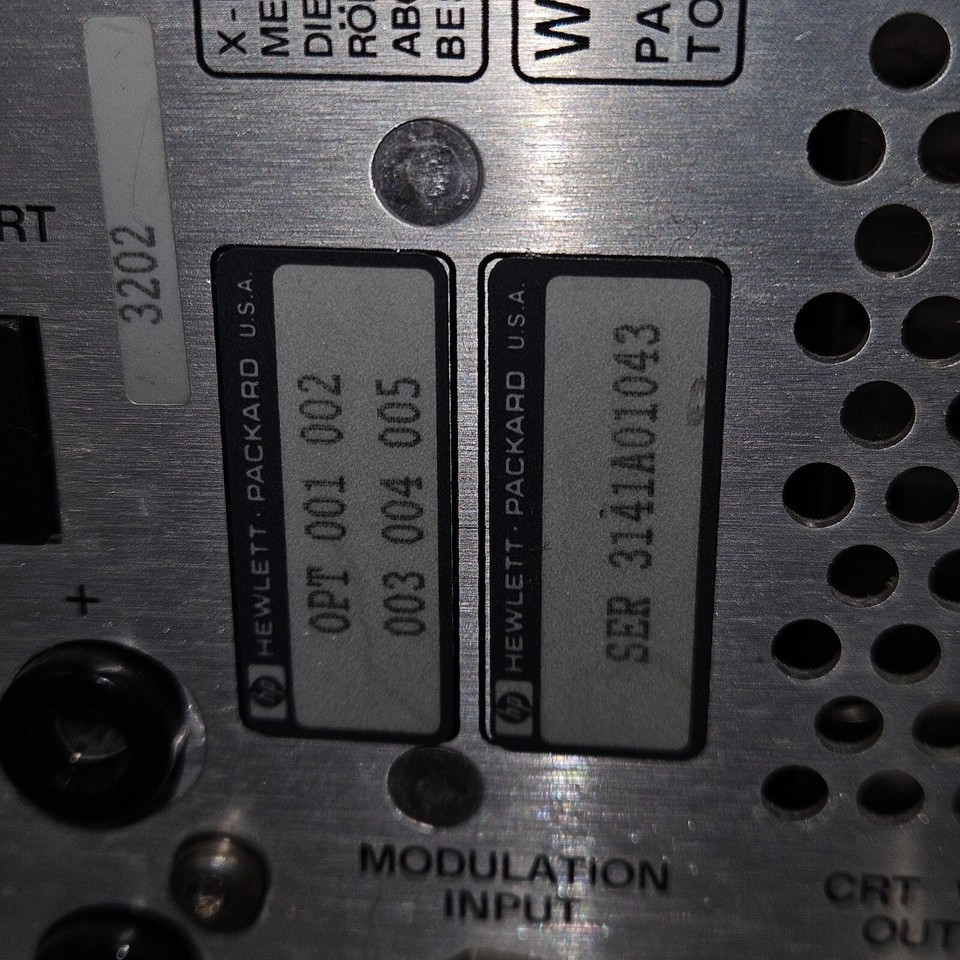 HP 8920A RF Communications Test Set 0.4–1000 MHz OPT 001 002 003 004 ...