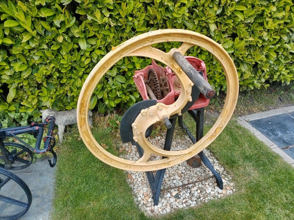 Vintage chaff cutter | eBay UK