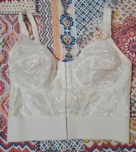 vintage sears padded bras - Gem