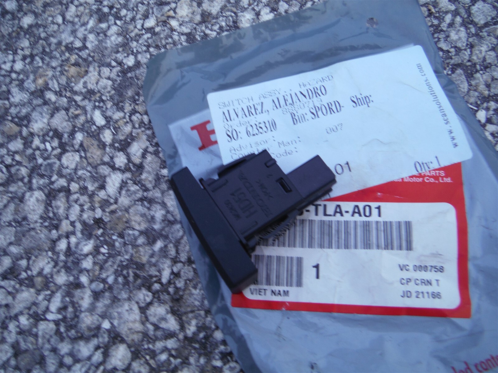 2017-2021 HONDA CR-V HAZARD LIGHT CONTROL BUTTON SWITCH OEM 35510-TLA ...