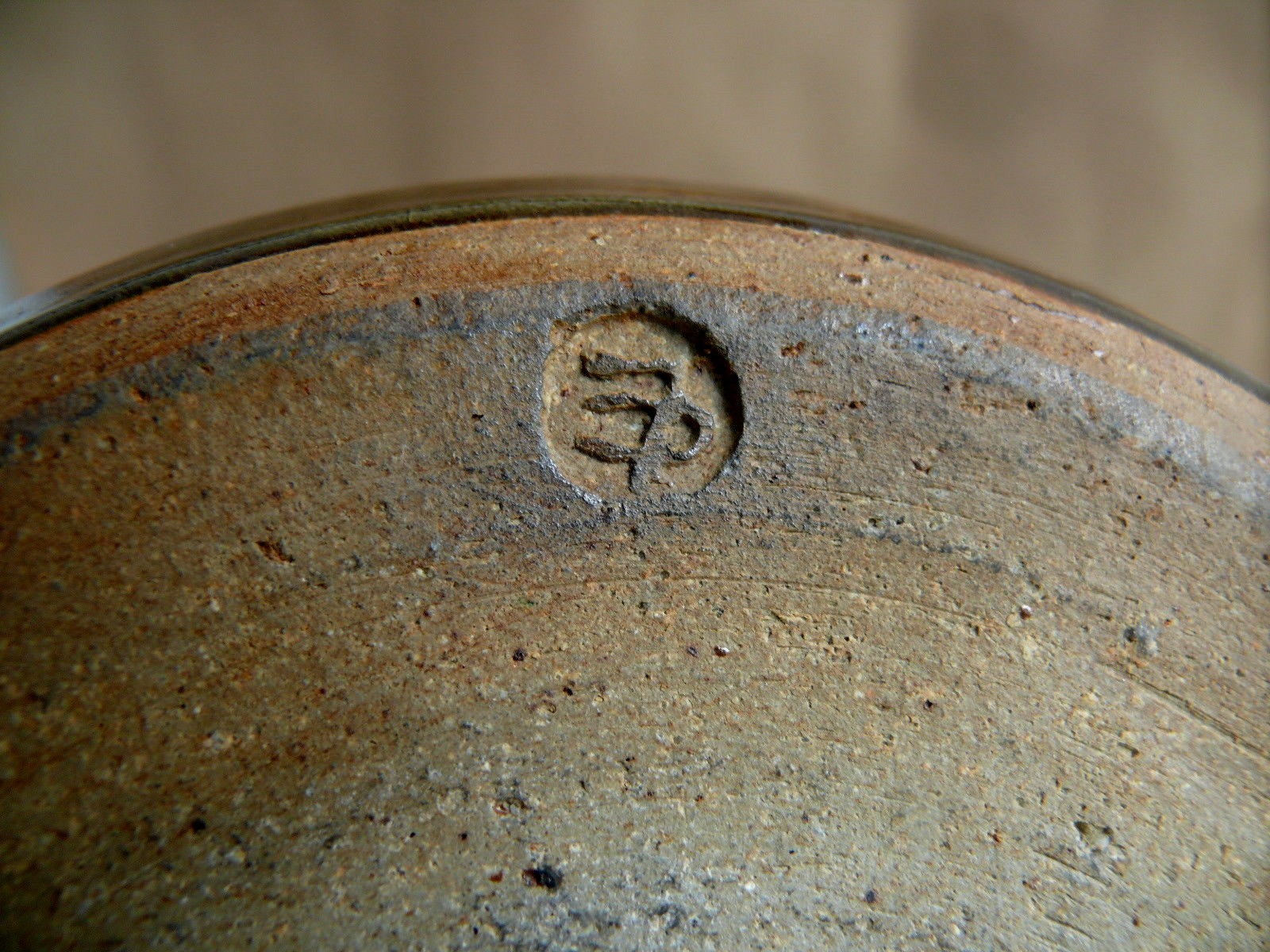 COL LEVY STUDIO CERAMIC ARTIST AUSTRALIAN POTTERY LIDDED POT CASSEROLE ...