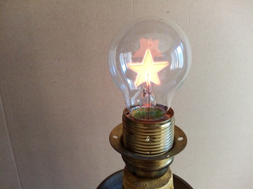 Neon Glow Lamp Bulb Style Aerolux USSR --The Kremlin Star--E27-220 V | eBay