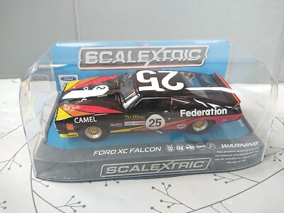 Scalextric C3869 Ford XC Falcon Moffat 1979 Fitzpatrick #25 New & Boxed ...