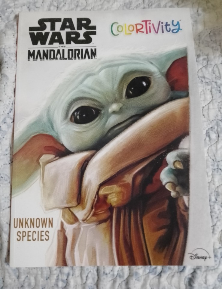 Star Wars The Mandalorian Unknown Species Colouring & Activity Book ...