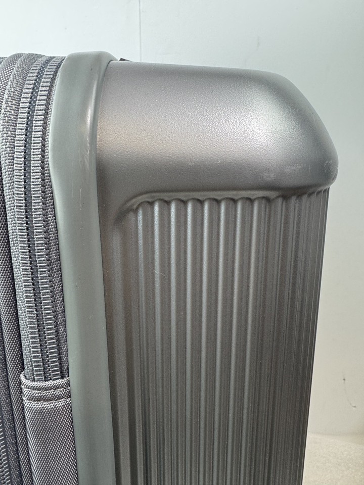 Samsonite Silhouette 17 21" Carry-on Expandable Hardside Spinner ...