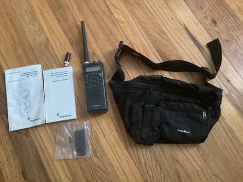 Radio Shack Pro 74 VHF/UHF/ Air / 800 MHz 100 Channel Race Scanner with ...