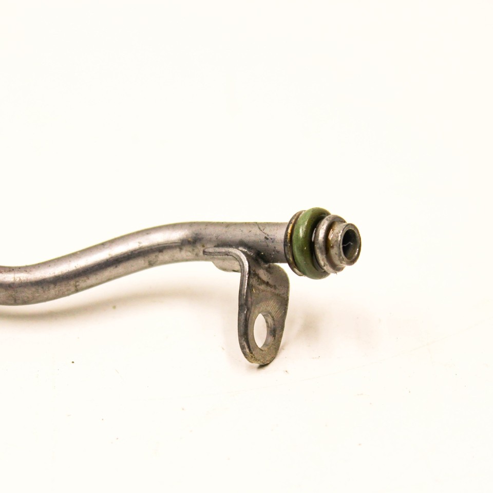 MERCEDES-BENZ C W205 Turbinenschmierrohr A2640904900 2.00 Petrol 190kw ...