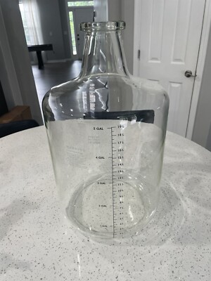 Plasticware - Liter Carboy