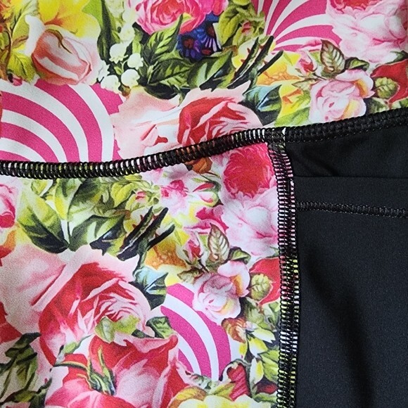 Victoria's Secret Collab Multicolor Floral Crop Leggi… - Gem