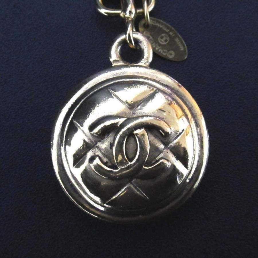 CHANEL Matelasse CoCo Mark Circle Key Ring Key Chain Charm GP Gold ...