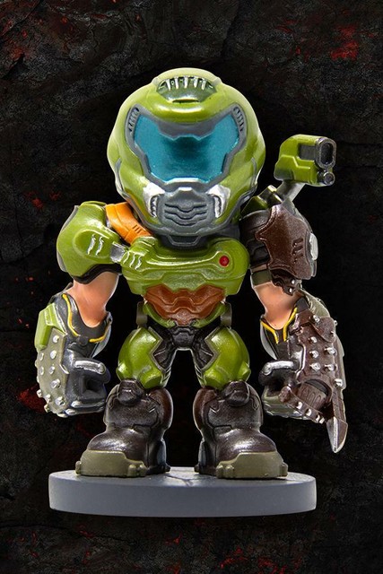 Doom Eternal Doomguy Mini Slayer Figure + Sticker Official Figurine ...