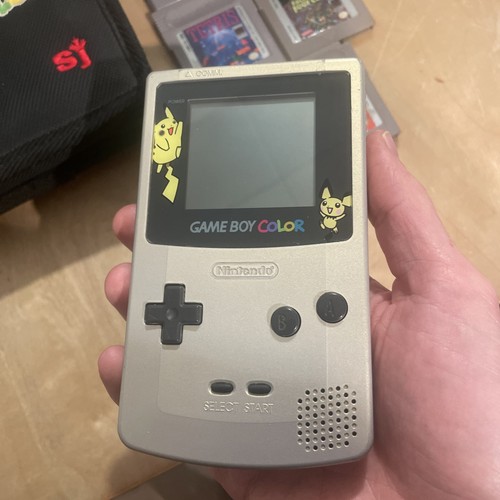 Nintendo Game Boy Color Pokémon Gold/Silver Édition Pikachu Pichu ...