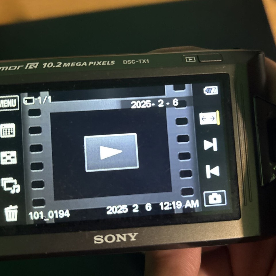 Sony Cyber Shot DSC-TX1 Digital Camera 10.2MP 4x Optical Zoom Screen ...