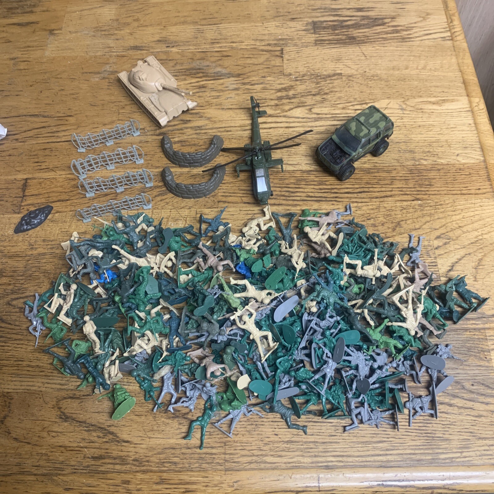 HUGE- Lot of Army Men 1" Inch Bulk Action Figures Toy Soldiers N ...