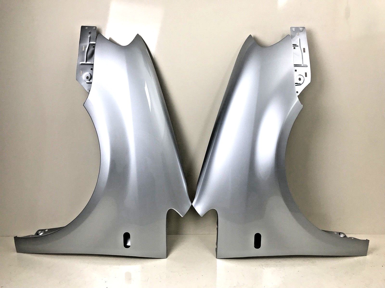 VW Caddy 2004-2010 New Passengers and Drivers Wings Fenders LA7W Reflex ...