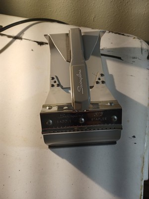 Staplers - Swingline 615 Saddle Stapler