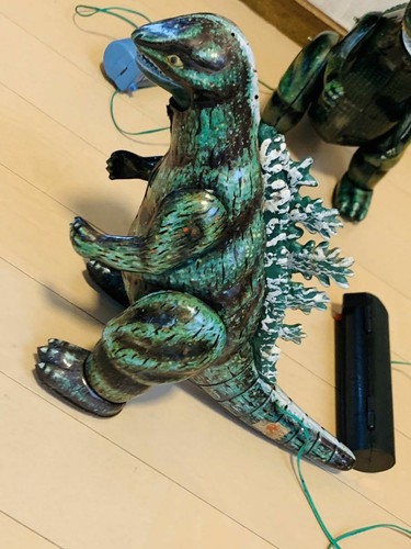 Marusan Godzilla Baragon SET vintage walking Smoke-breathing 1960s tin ...