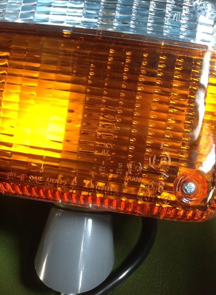 Early Fj40 Toyota Landcruiser Turn Signal Lamps Lights (jc21) for sale ...