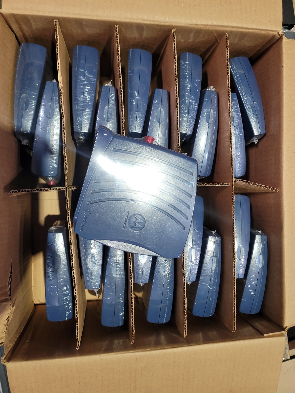 LOT OF 20 Motorola SB5102 (532887-001-00) 30 Mbps (NEW SEALED) - NO ...