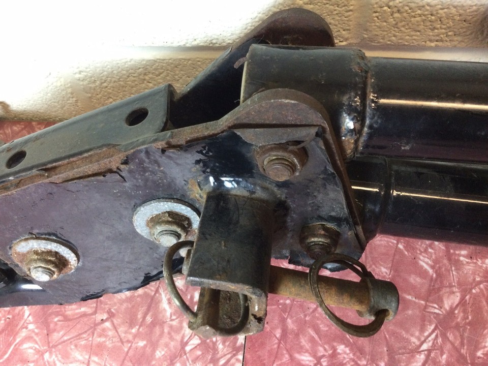 "Blue Ox Aventa 2 Aladdin Tow Tow Bar 2"" Receiver | Blue"