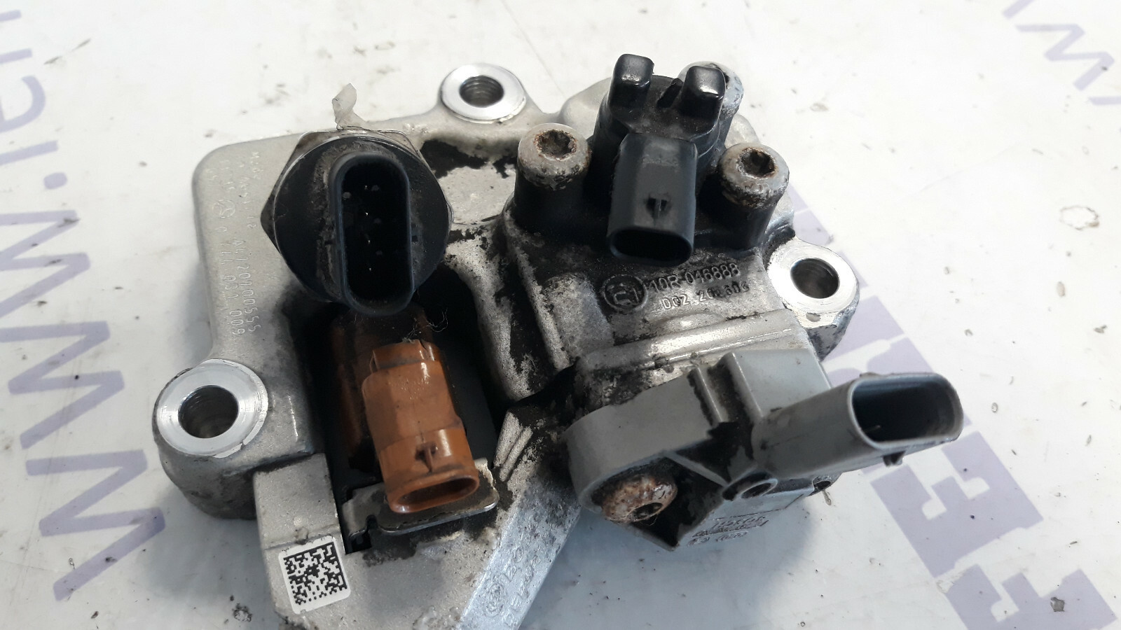 Mercedes Benz MB Actros MP4 diesel dosing block A4720700555 | eBay