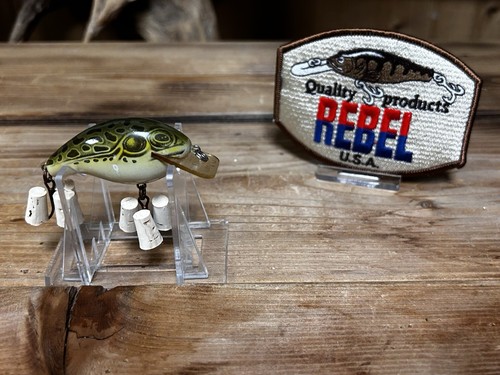 Vintage Rebel Naturalized Wee R Frog 🐸 Walleye Bass Fishing Lure | eBay