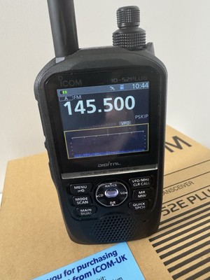 ICOM ID-52E PLUS D-STAR Digital Handheld Transceiver Latest Model USB C ...