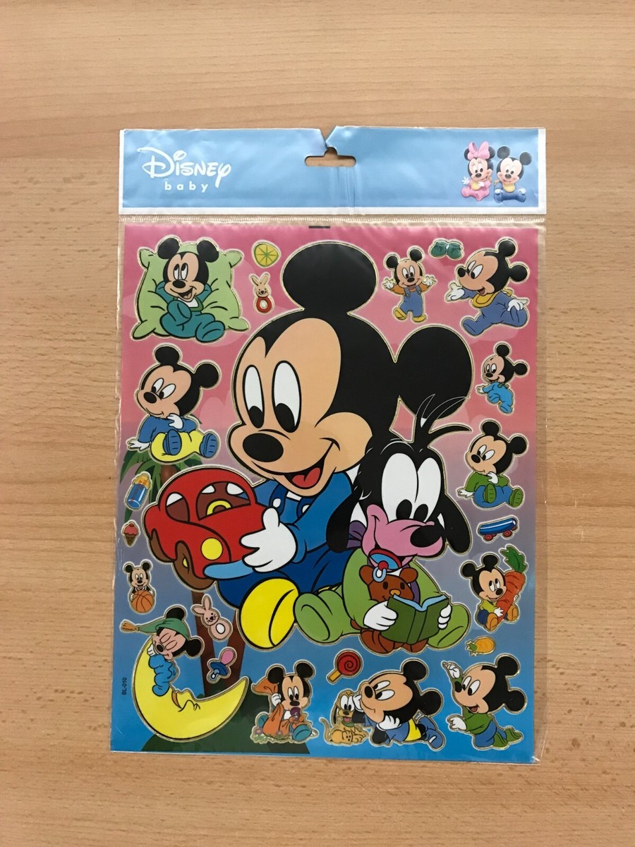 Baby Mickey Mouse Muurstickers Mickey Mouse Basketball Wall Sticker