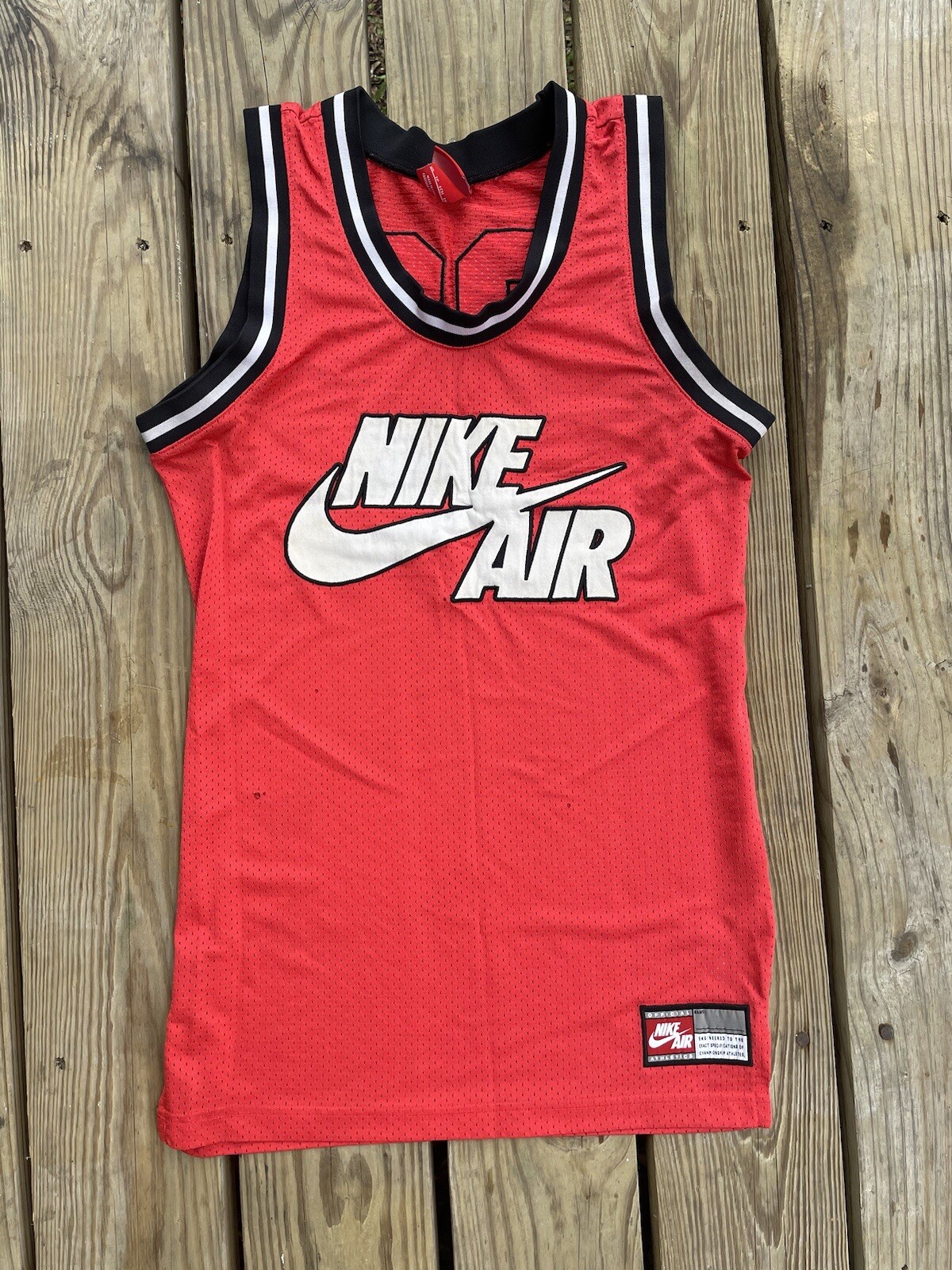 Vintage Nike Sportswear Retro Logo Graphic Basketball… - Gem