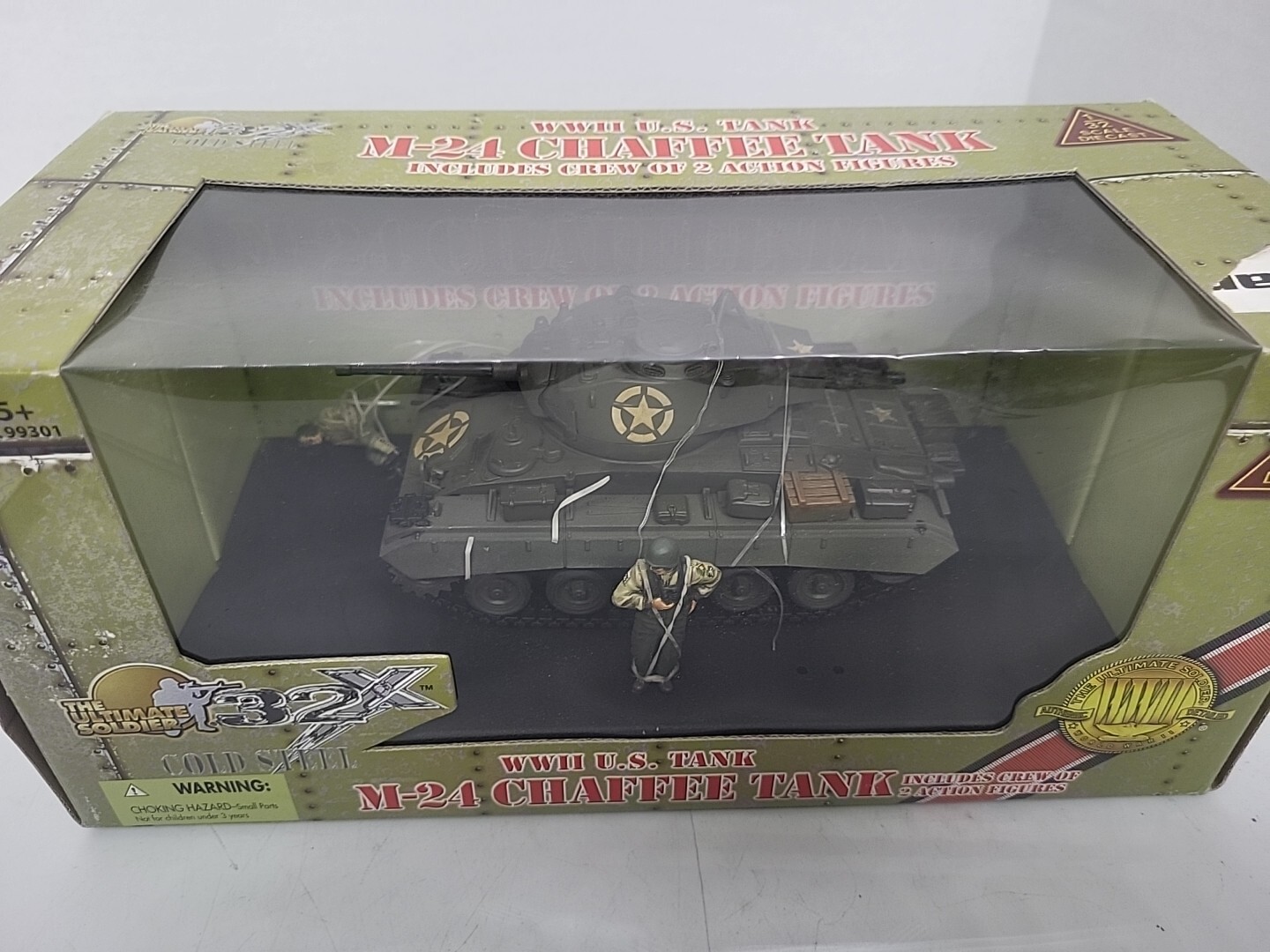 The Ultimate Soldier U.S. Army Camo M24 Chaffee Tank & Commander 1/32 ...