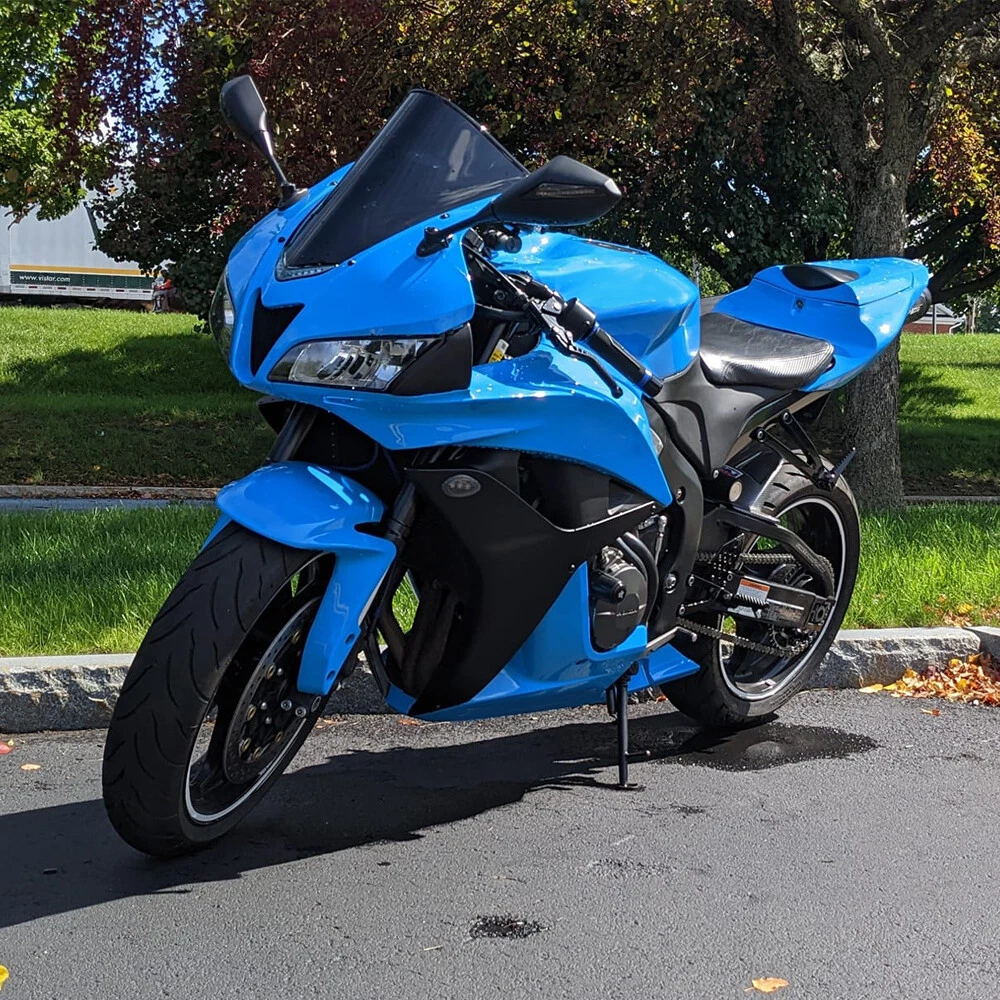 Matte Blue Cbr600rr Race Bike