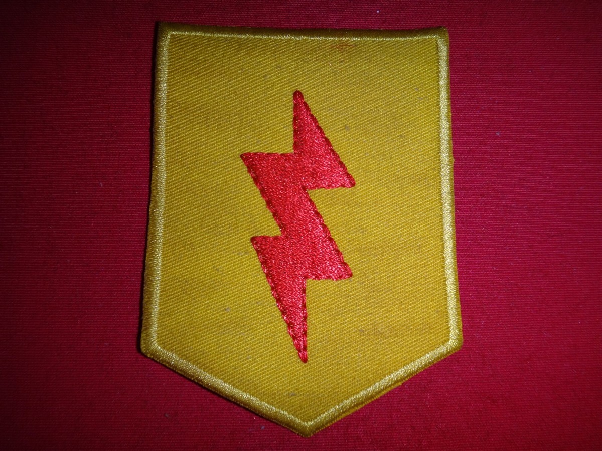 Tropic Lightning Logo