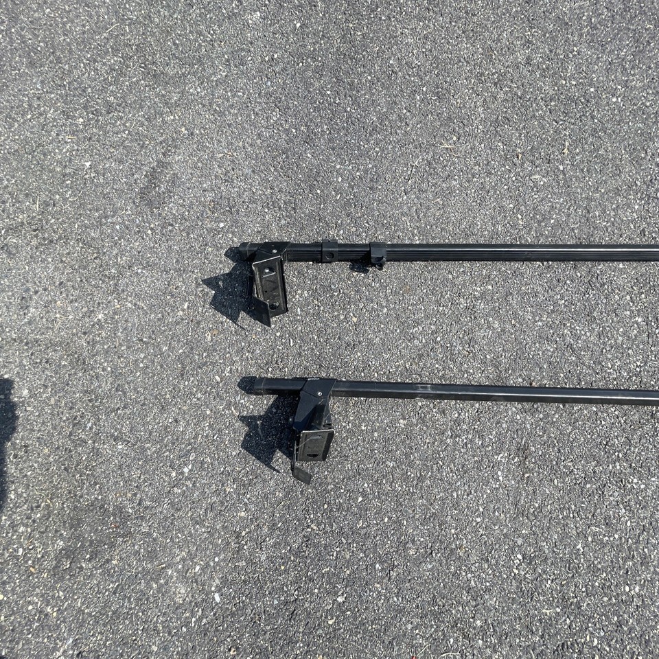 Thule Square Cross Bars Roof Rack with Foot Pack 50" 49.5" For Gutter ...