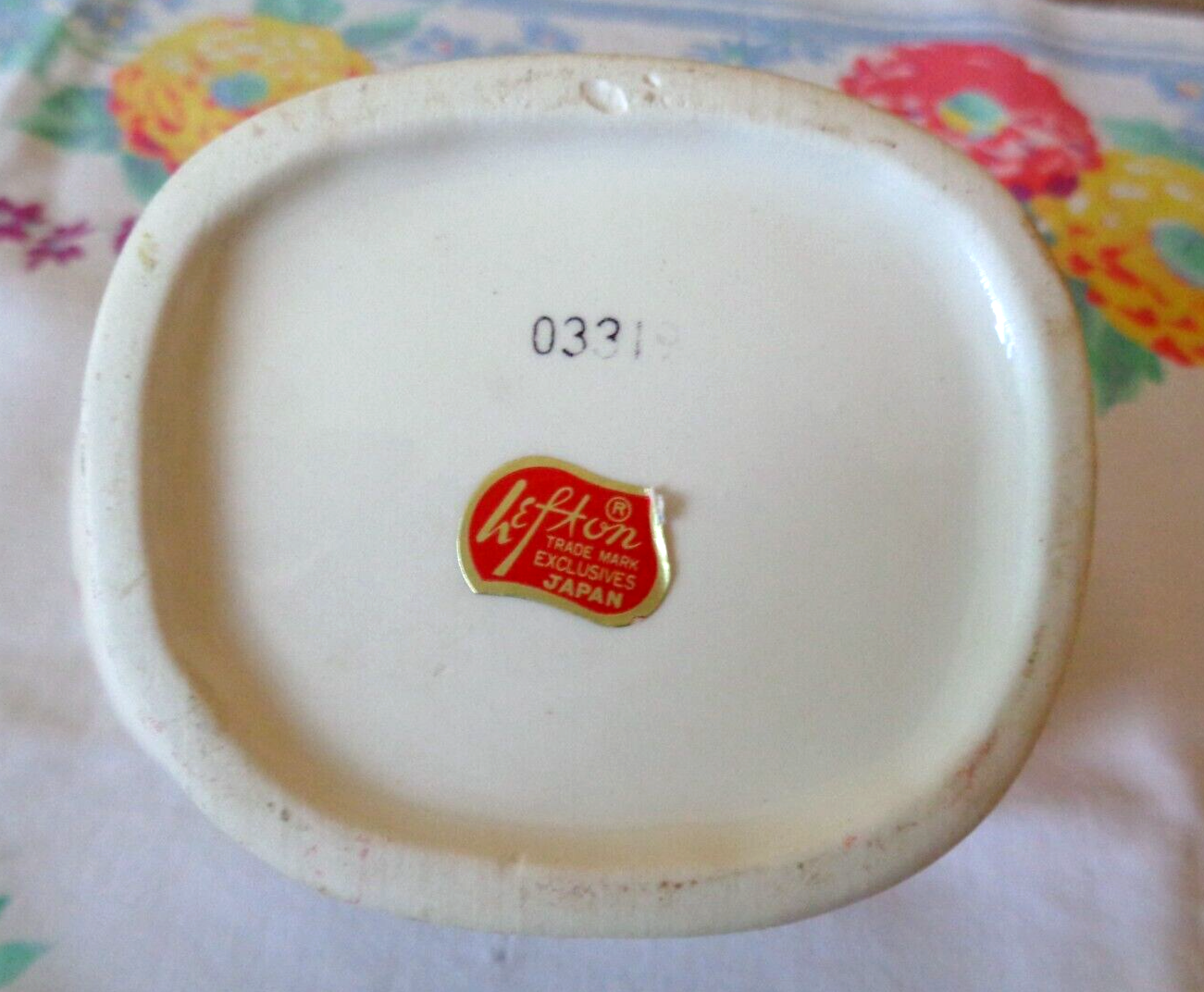 VINTAGE LEFTON VALENTINE VASE I LOVE YOU HEART SHAPE RED BOW FOIL LABEL ...