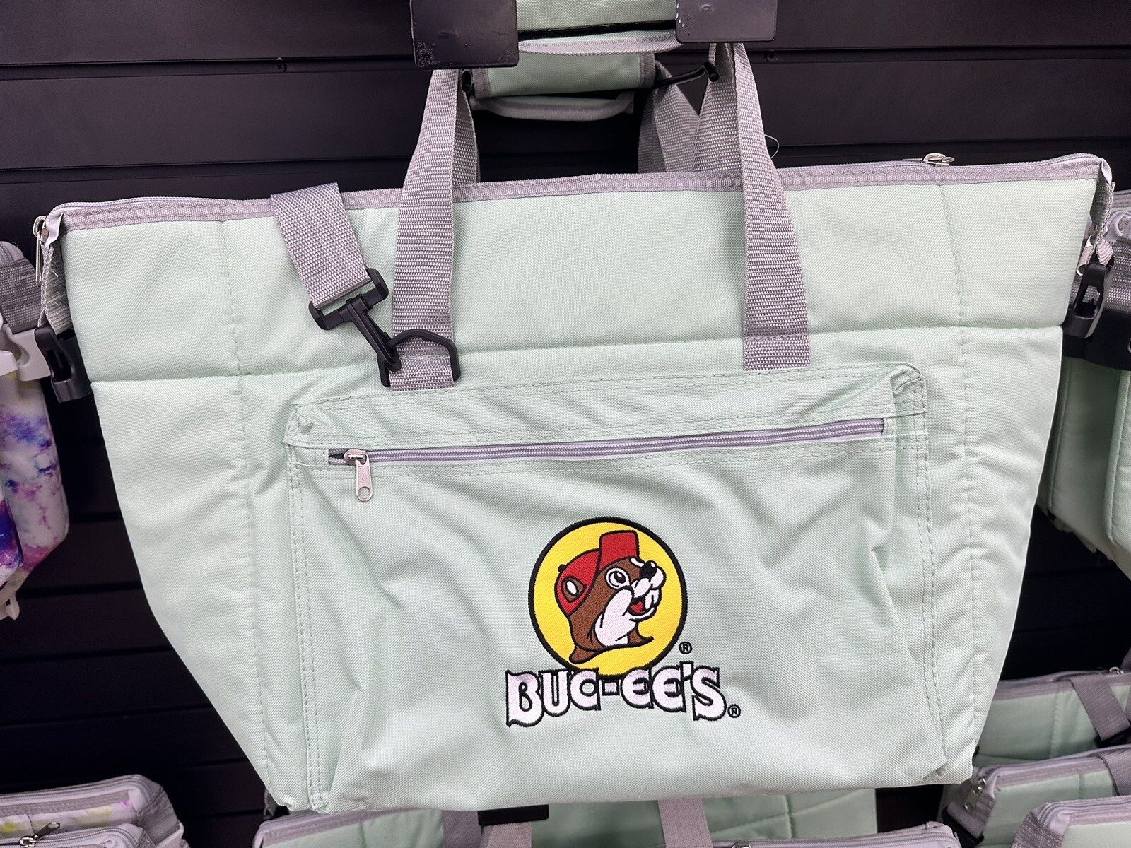 Buc-ees Beaver 24 Can Travel Cooler Tote Bag | Grelly USA