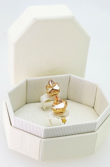 Swarovski Ortyx Stud Earrings Pyramid Cut Yellow Gold-Tone Plated ...