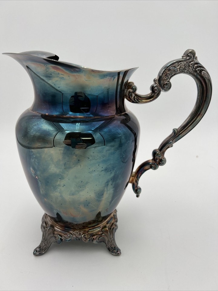 Oneida Silver-Plated Footed Beverage Pitcher With Ice Lip Vintage 8.5 ...