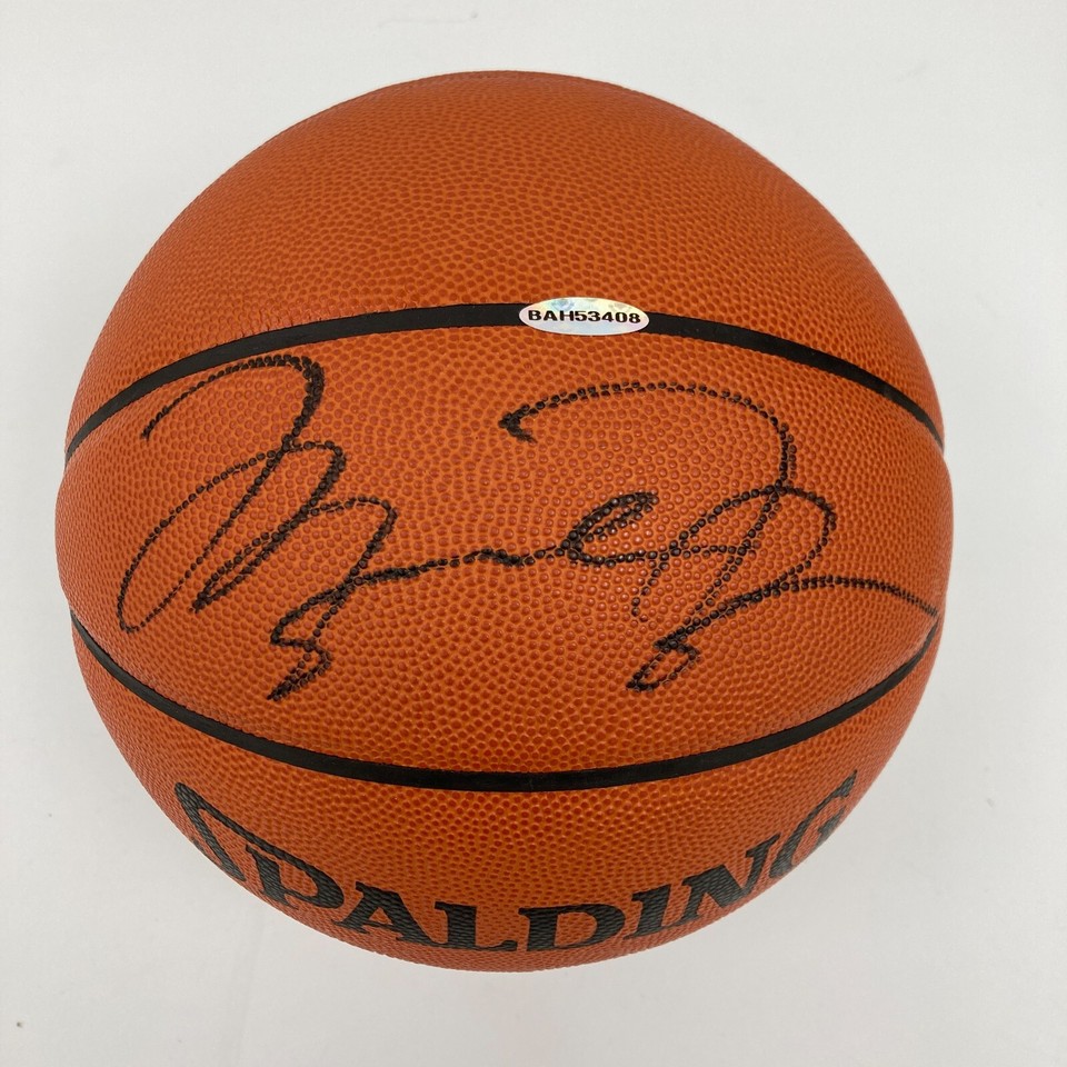 Michael Jordan Signed Spalding Official NBA Game Basketball UDA Upper ...