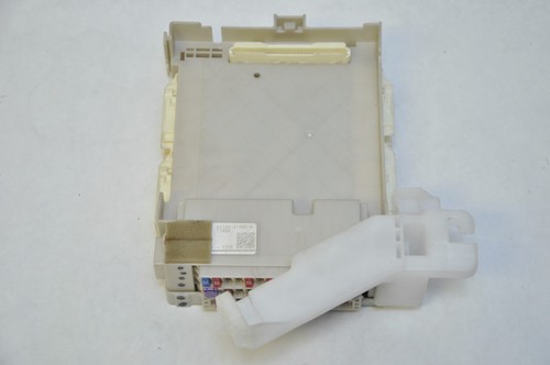 2010 PRIUS DRIVER SIDE DASH JUNCTION BLOCK RELAY MODULE UNIT OEM 82730 ...
