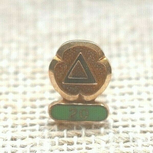 Cities Services Gas Oil 14k Emblem Employee Service Award 20 Years ...