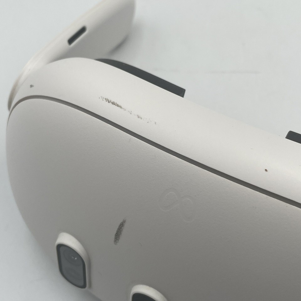 Meta Quest 3 128GB Standalone All-in-One VR Headset S3A( Read) | eBay