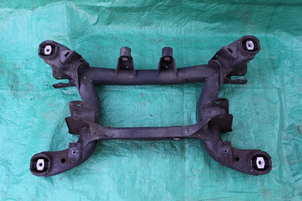 BMW X5 E53 REAR SUSPENSION SUBFRAME CROSS MEMBER AXLE CRADLE CARRIER ...