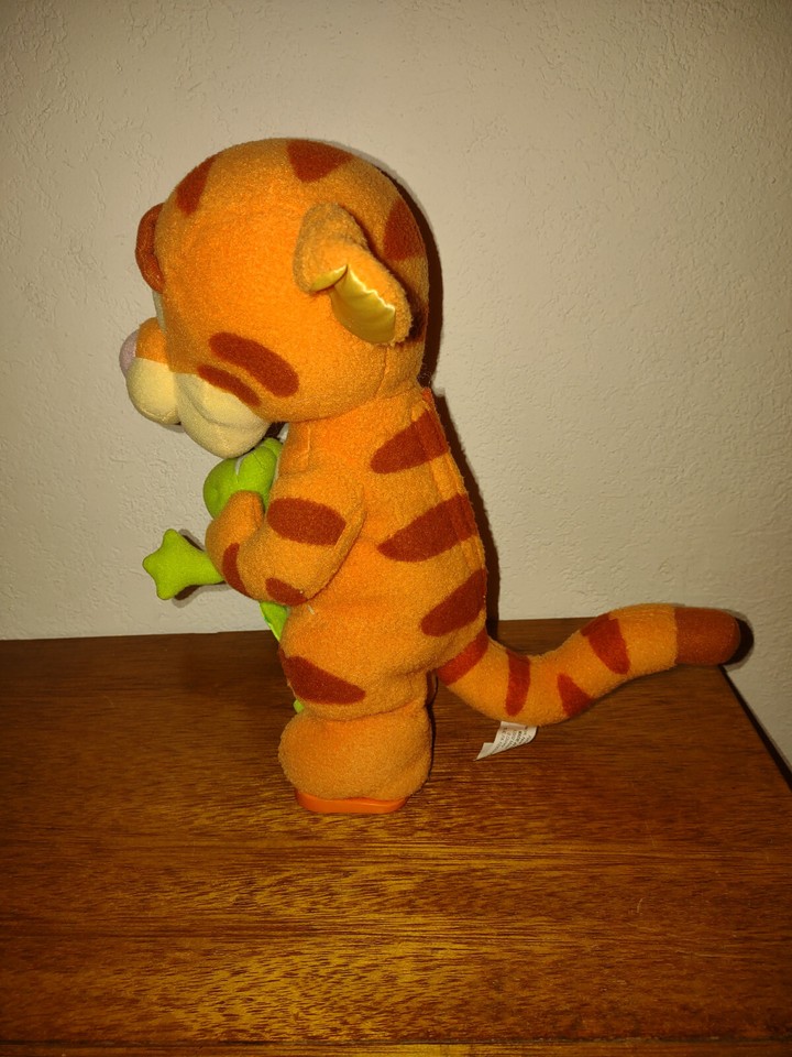 Bounce Around Baby Tigger - Disney Winnie the Pooh Does Not Bounce 2002 ...