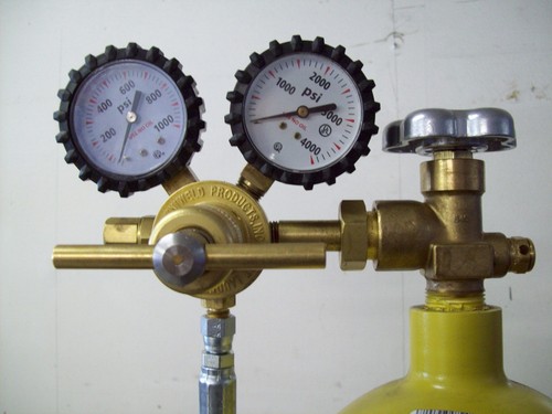 Uniweld RHP800 Nitrogen Regulator RHP 800 with 0-800 PSI Delivery ...